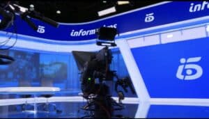 Mediaset España revamps the news sets of Telecinco and Cuatro with a ...